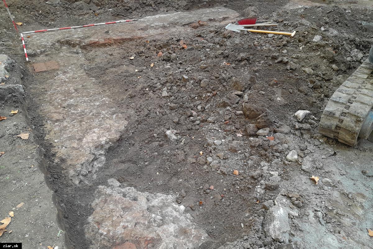 Odkrývame históriu mesta: Biskupský kaštieľ odhalil ďalšiu neznámu časť