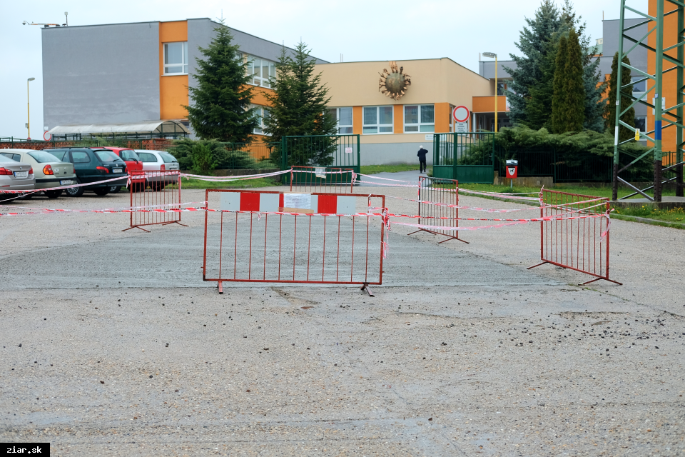 Ďalších 19 parkovacích miest pribudne aj na Etape